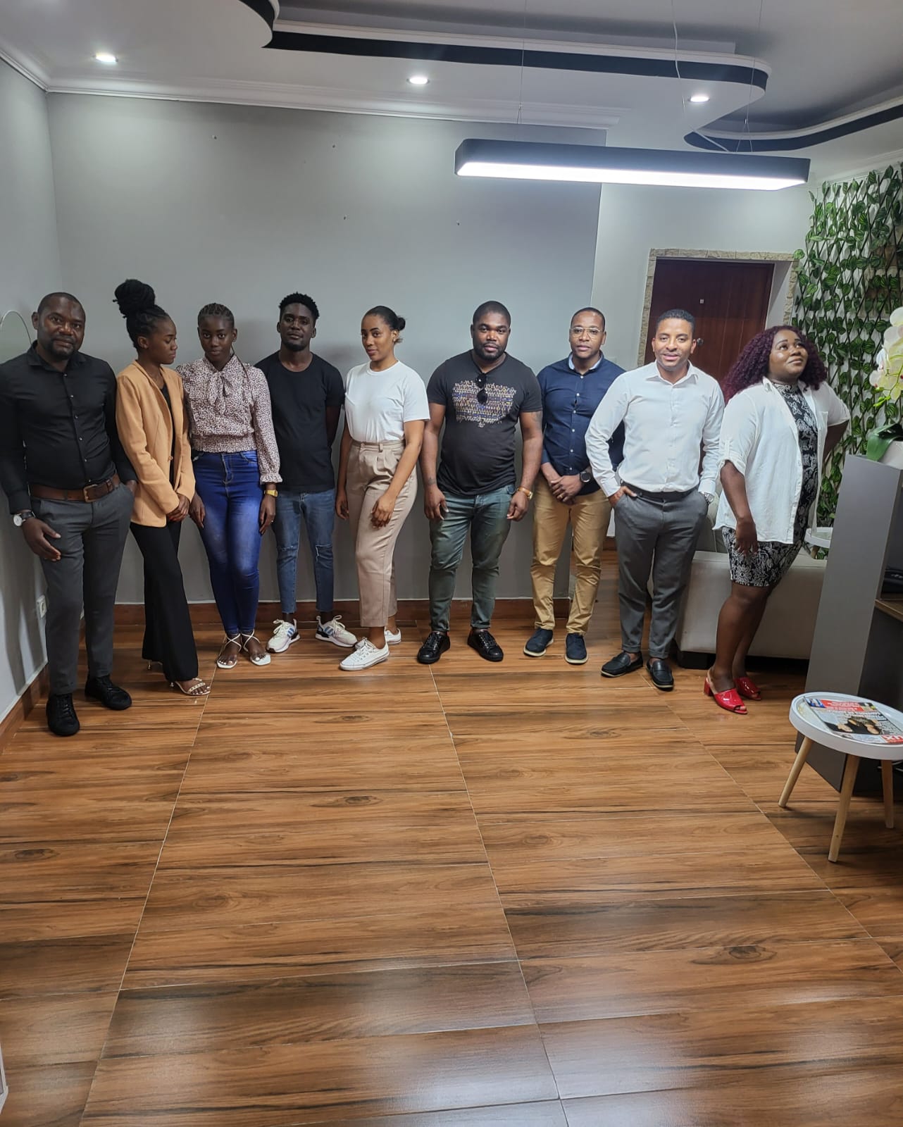 Okukula Group - Galeria de Imagens